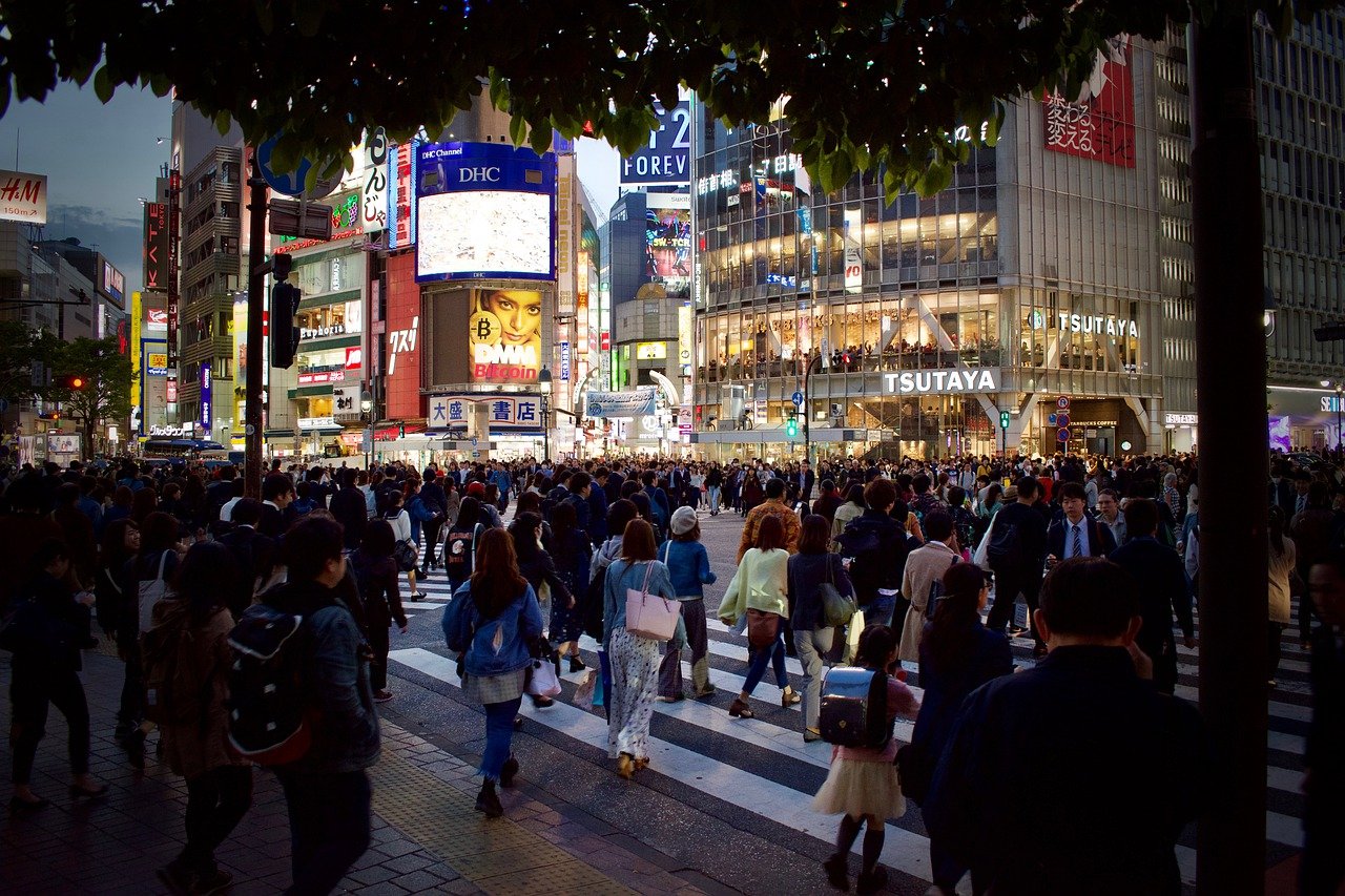 Living in Tokyo vs. the Countryside - Japan Insider
